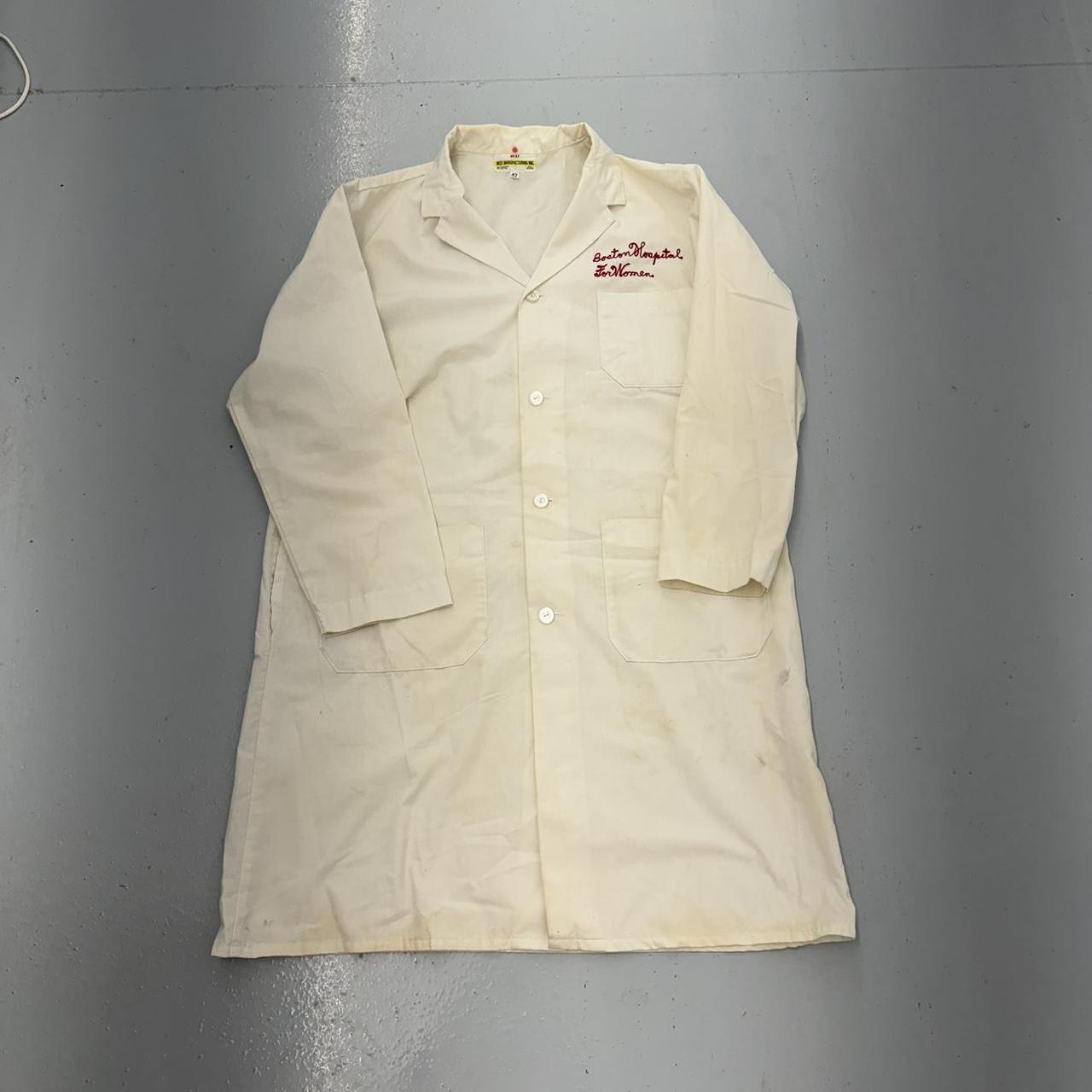 Vintage 50s 60s Chain Stitch Nurse Doctor Lab Coat... | Depop