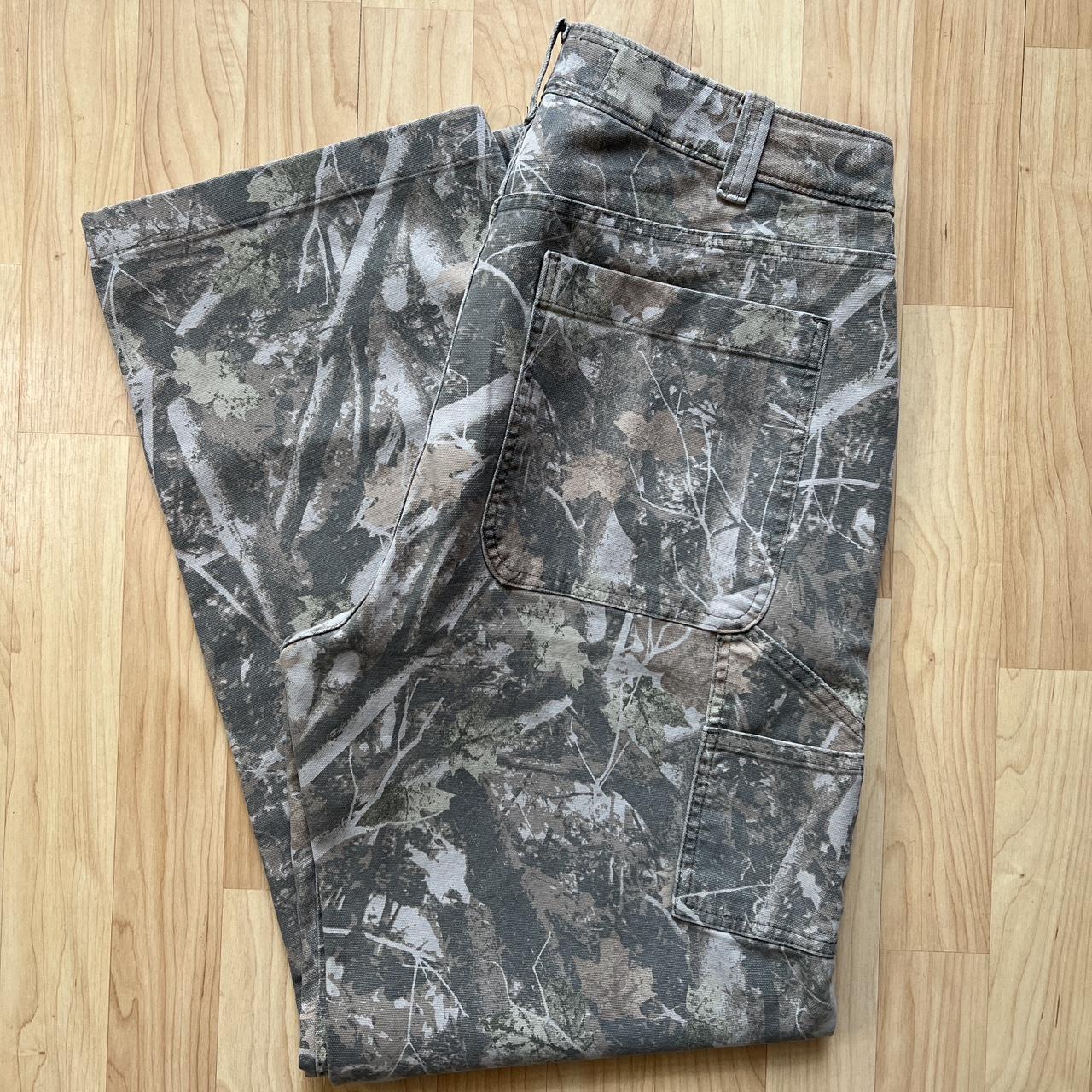 ABERCROMBIE REAL TREE PANTS In amazing shape... - Depop