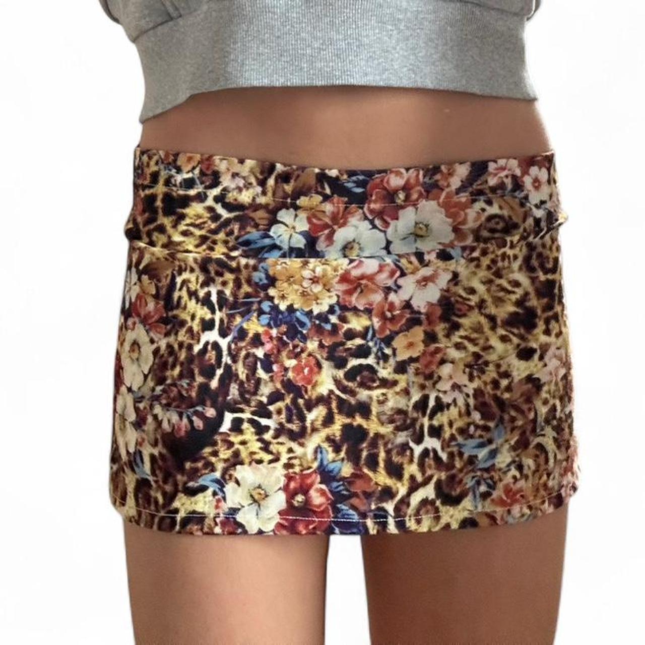 vintage low rise micro skirt no tag but would fit... | Depop