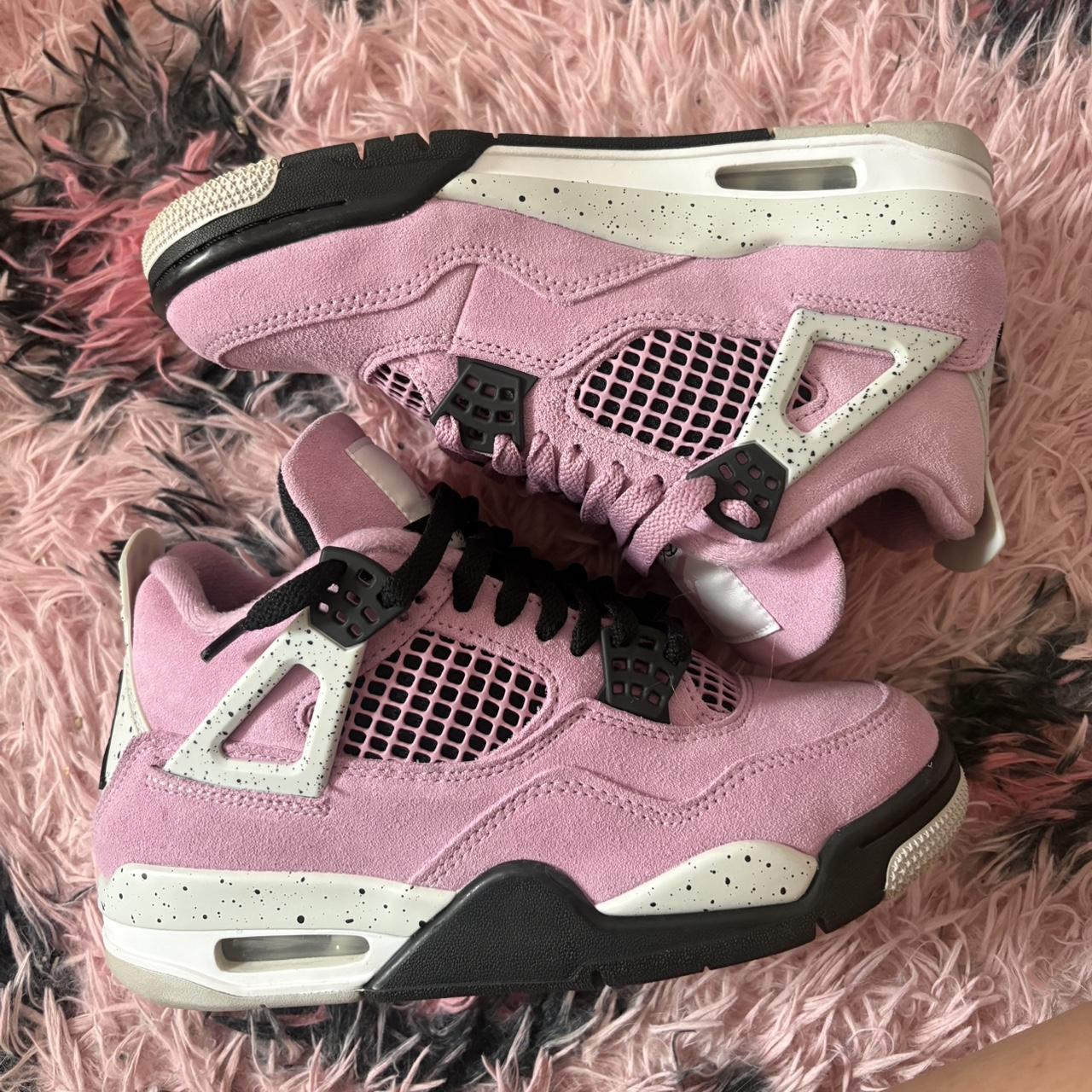 Womens 6, Orchid Jordan 4s, worn once! | Depop
