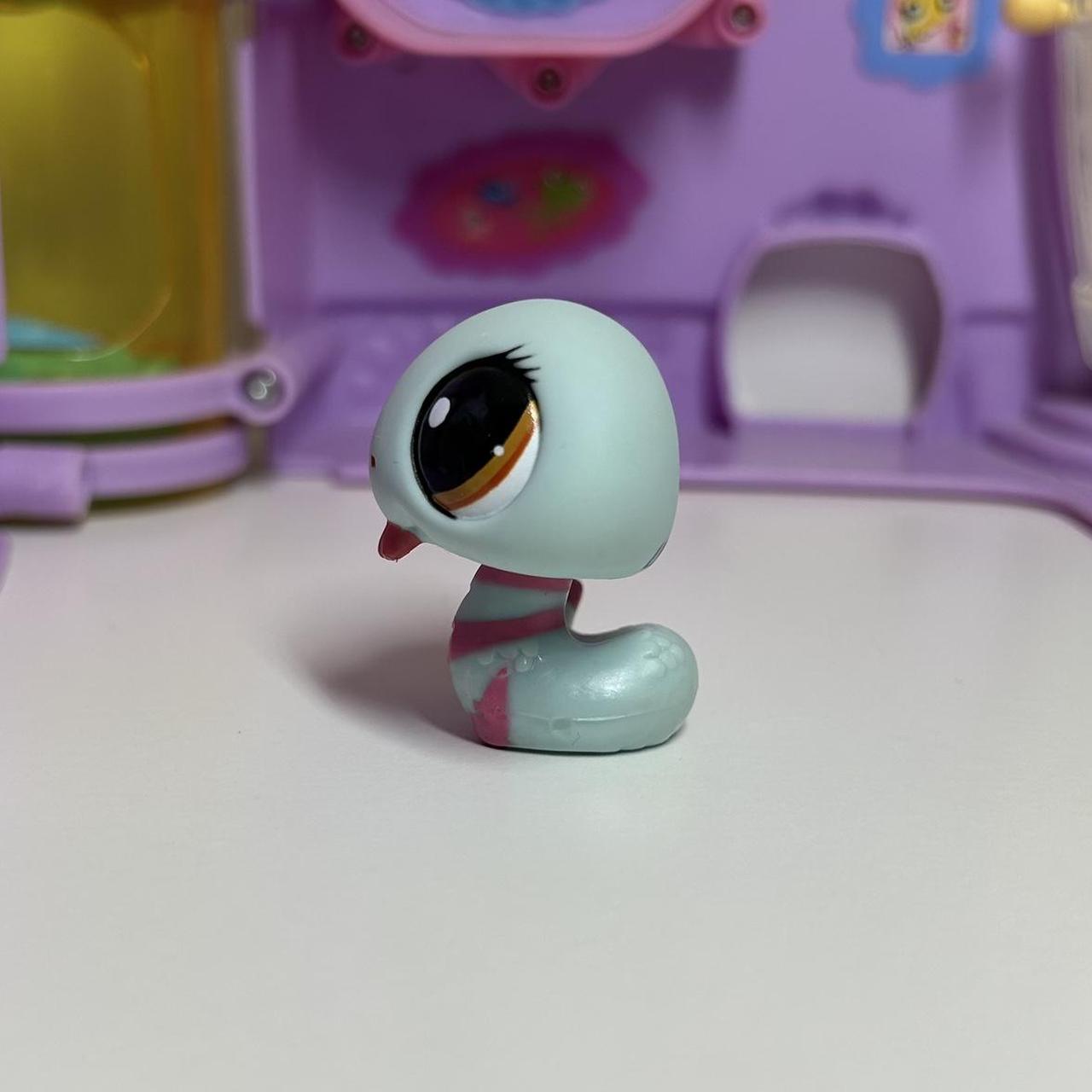 Littlest Pet Shop Authentic Rare Snake #LPS... | Depop