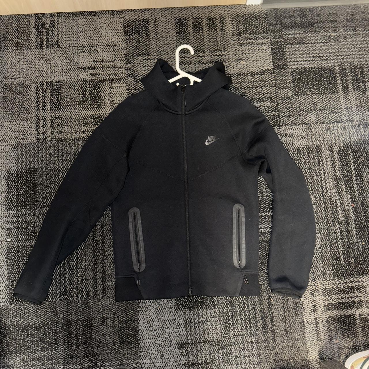 Black Nike tech Men’s size small Worn like 3... | Depop