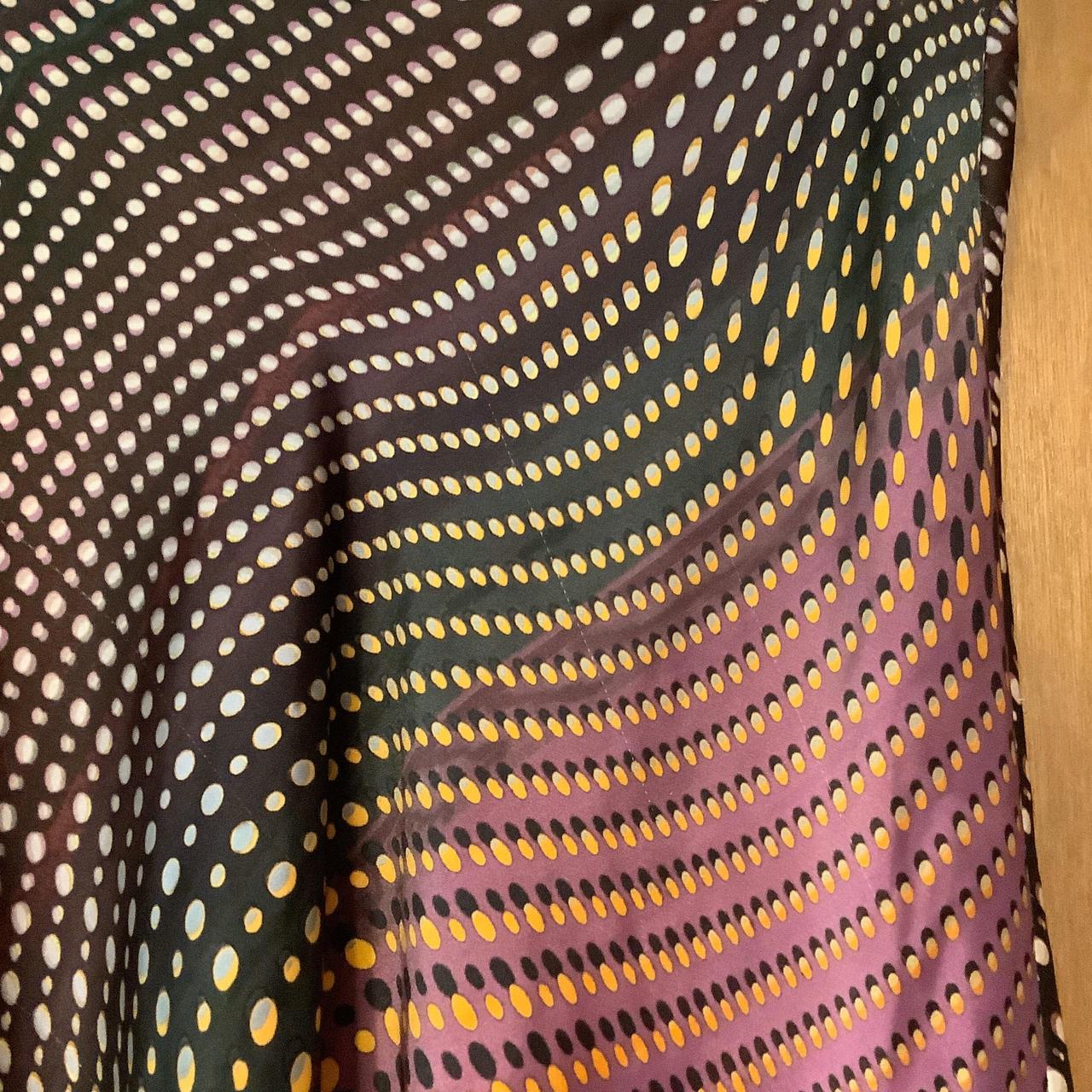 Zara Medium satin skirt. Very small snag. Hard to... - Depop