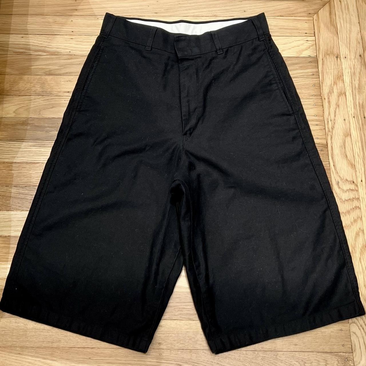 Uniqlo Men’s Black Board Shorts 28-30” Knee Length... - Depop