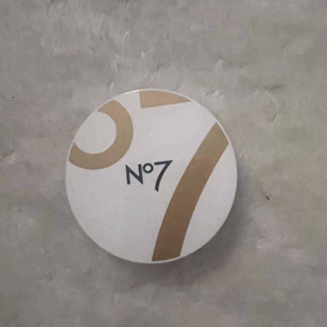 No.7 bronzer | Depop