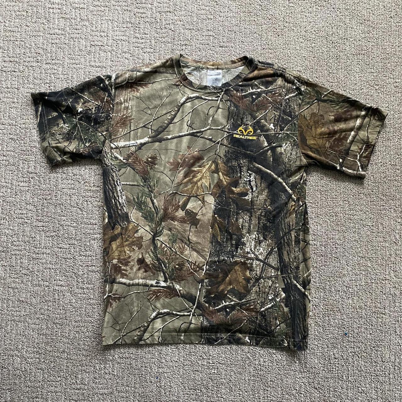 Realtree Camo T-shirt Size XL Nothing wrong with it - Depop