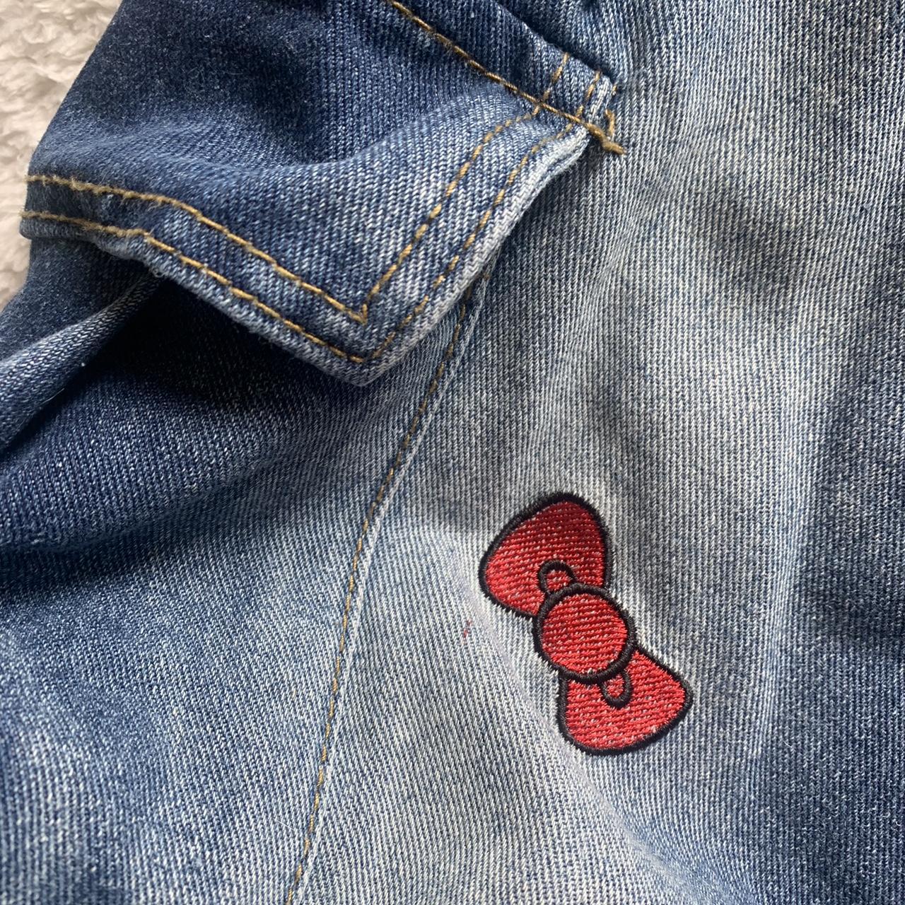 🍒🎀HELLO KITTY EMBROIDERY DENIM JEANS. excellent... - Depop
