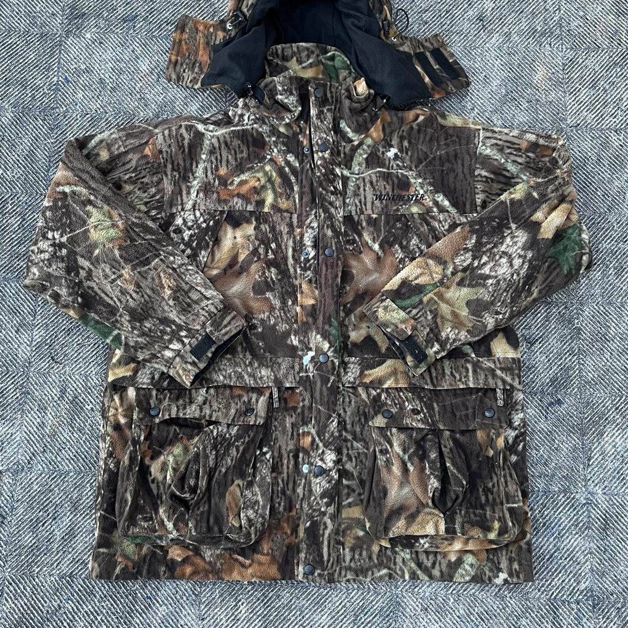 Realtree type camo hunting jacket / heavy fleece... - Depop