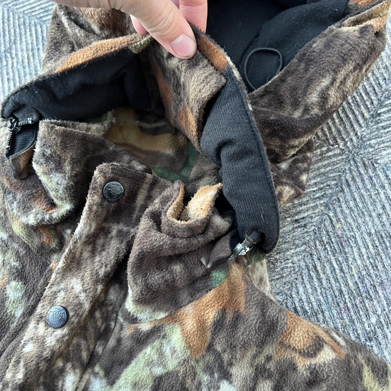 Realtree type camo hunting jacket / heavy fleece... - Depop