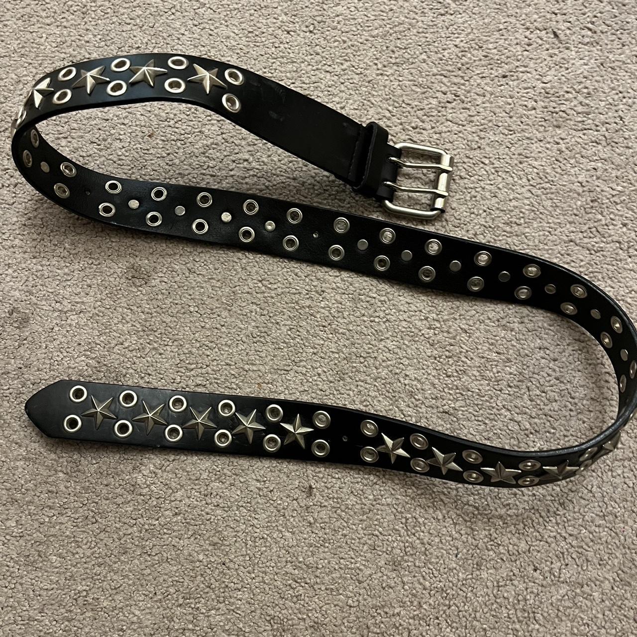 hot topic belt size 40 but fits all sizes because... - Depop