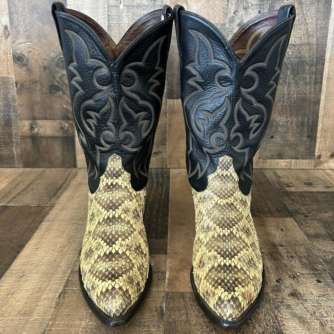 Tony Lama Vintage Snakeskin Cowboy Boots Mens 12... - Depop
