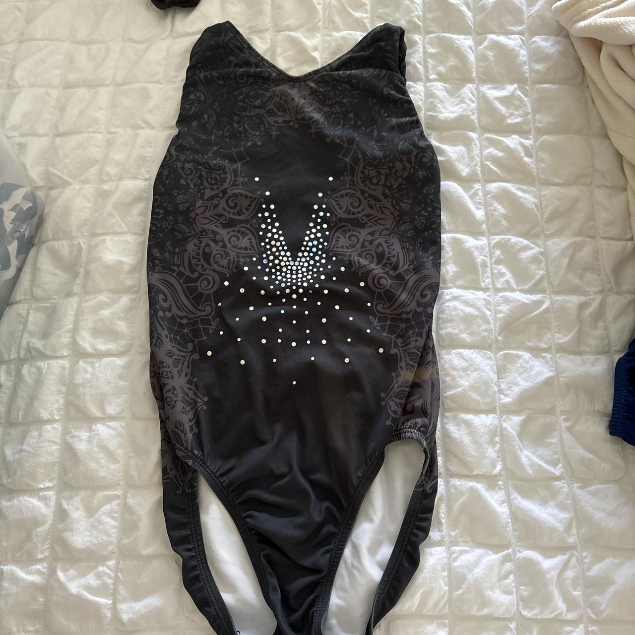 GK AS suni lee leo | Depop