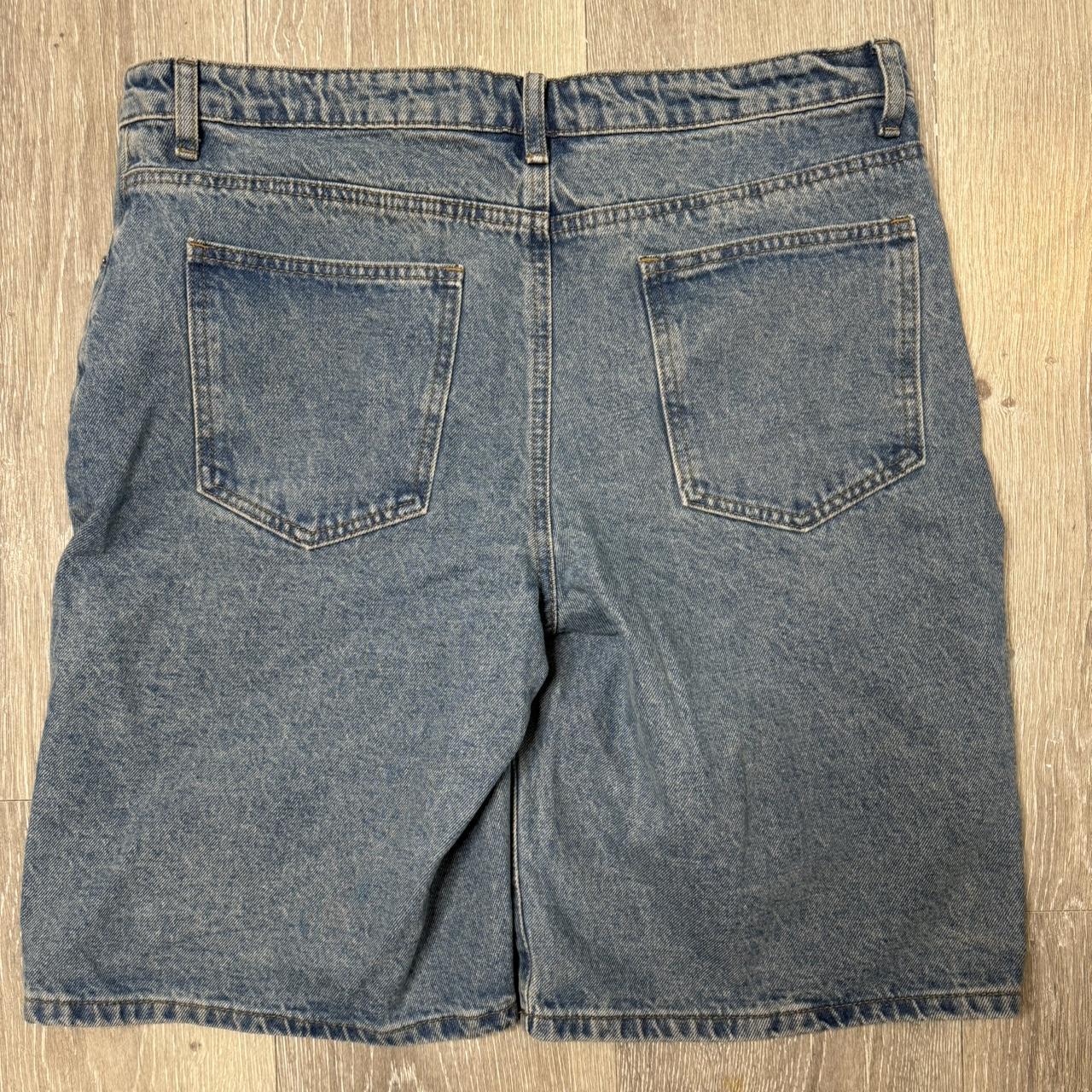 edikted blue denim jorts - Depop