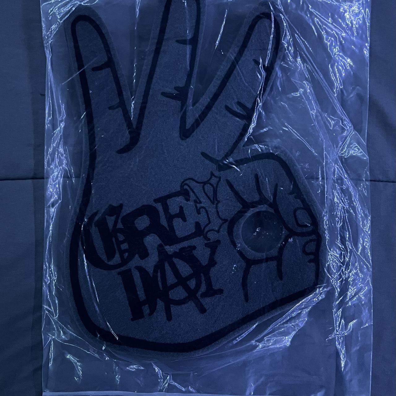 G59 GREY DAY TOUR FOAM FINGER ***PLEASE READ FULL... - Depop