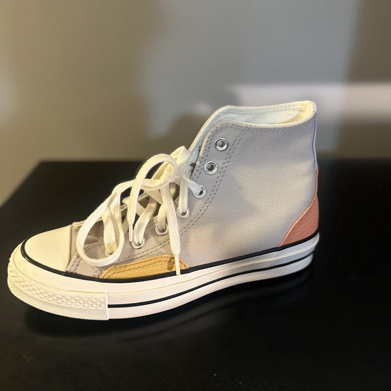 Converse Chuck Taylor All Star high top trainers in... - Depop