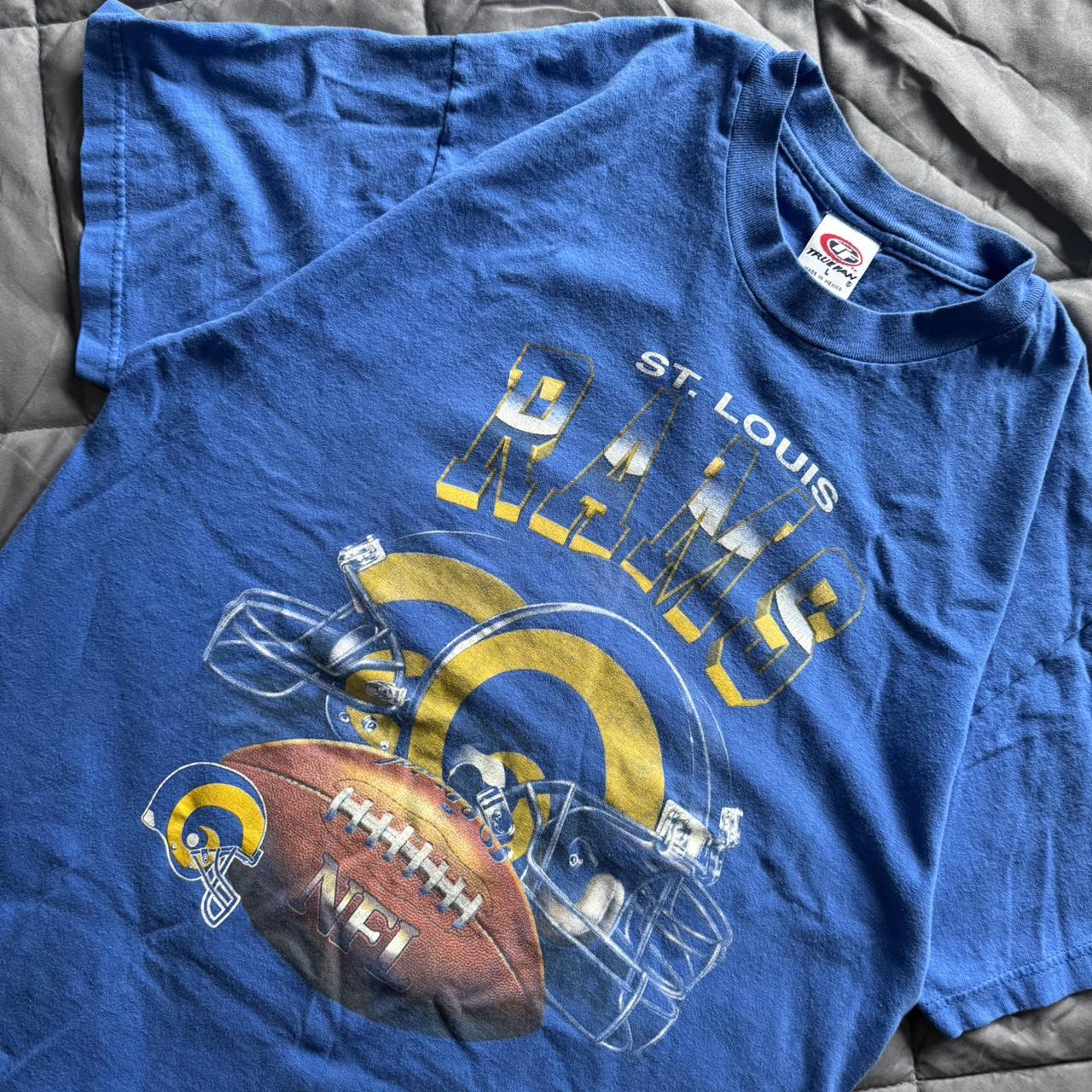 90’s St.Louis Rams Chrome Font Truefan tee Men’s... | Depop