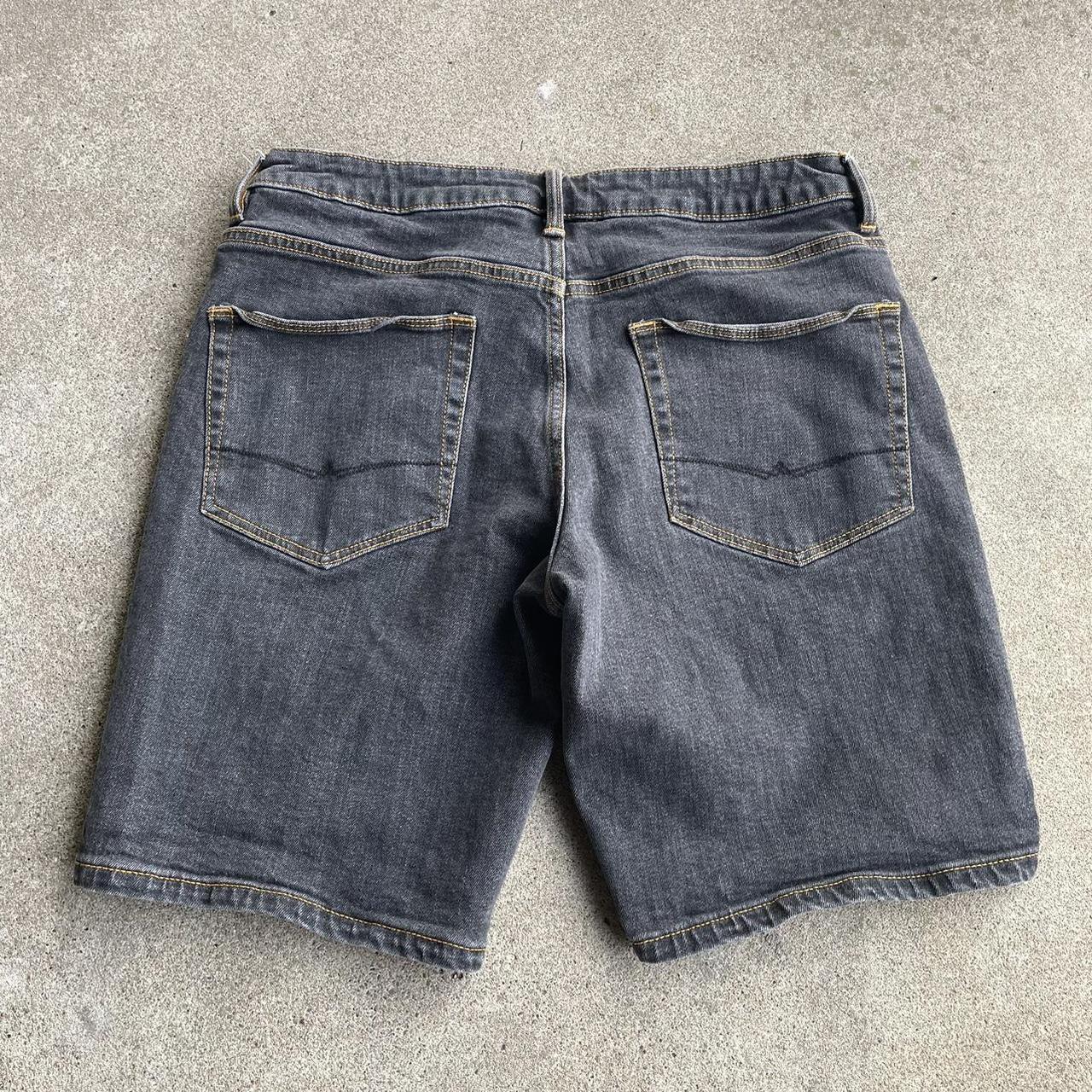 Super clean black jorts No flaws W32 #y2k... - Depop