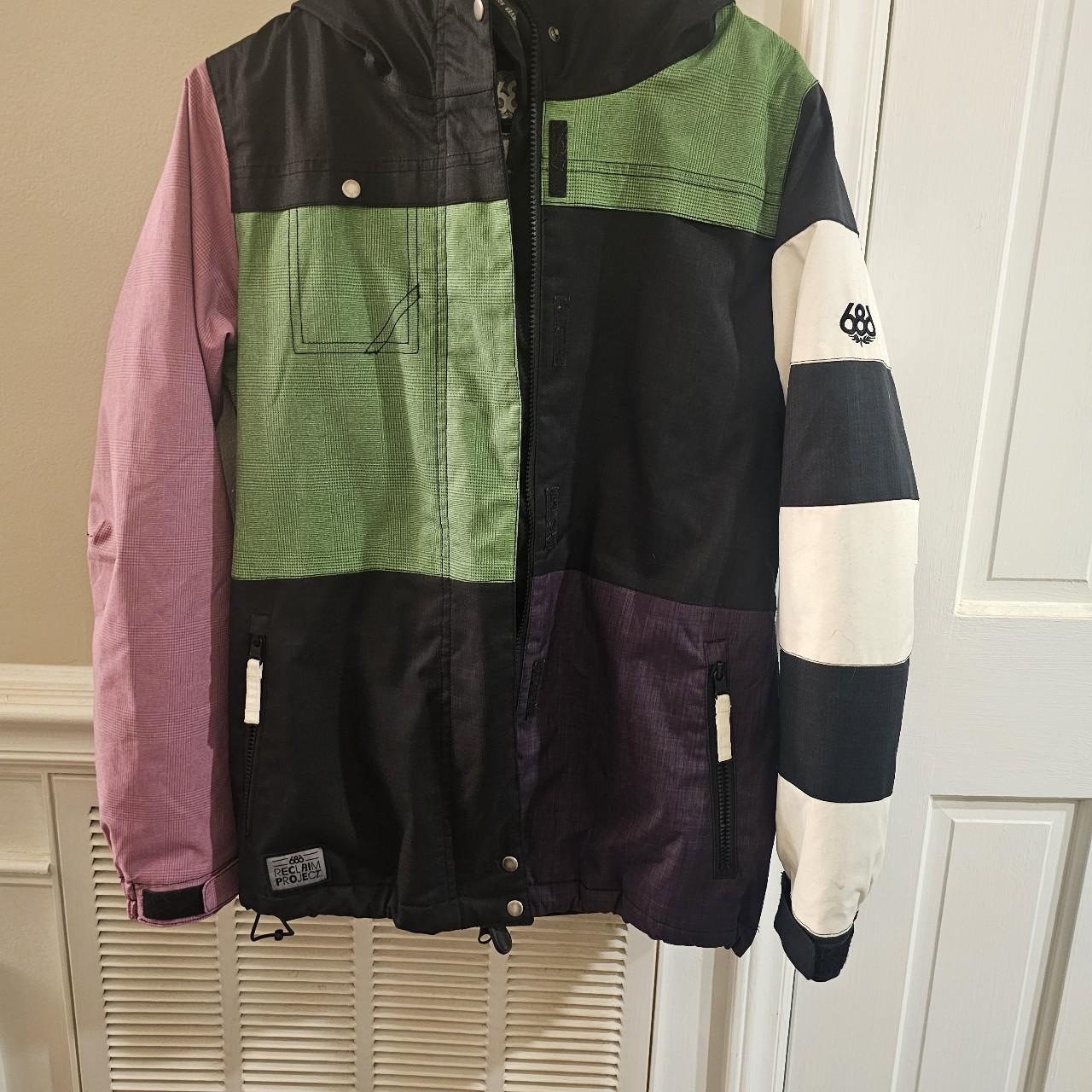 Small 686 snow jacket Block print. Warm. | Depop