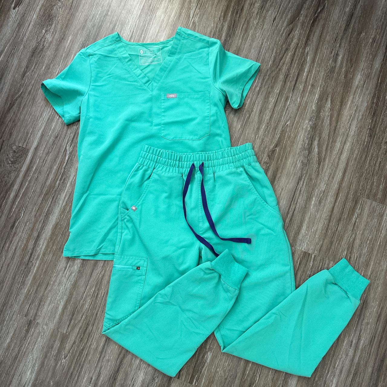 Figs scrubs set Size XS top and XS petitie... | Depop