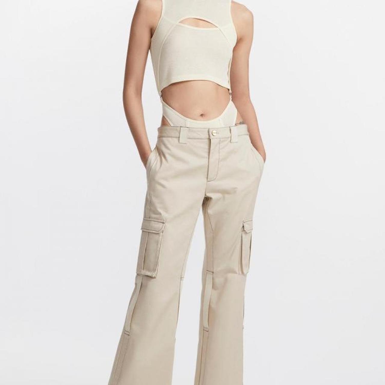 Dion Lee Women's Cream Vest | Depop