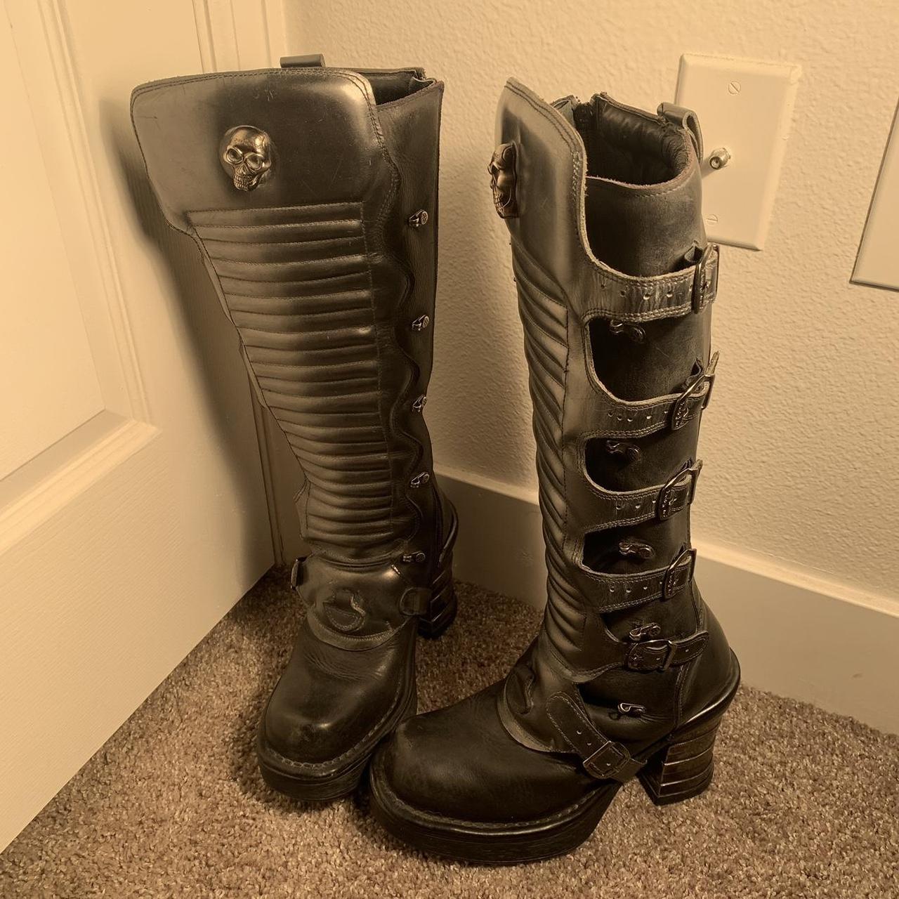 New Rock Men's Black Boots | Depop