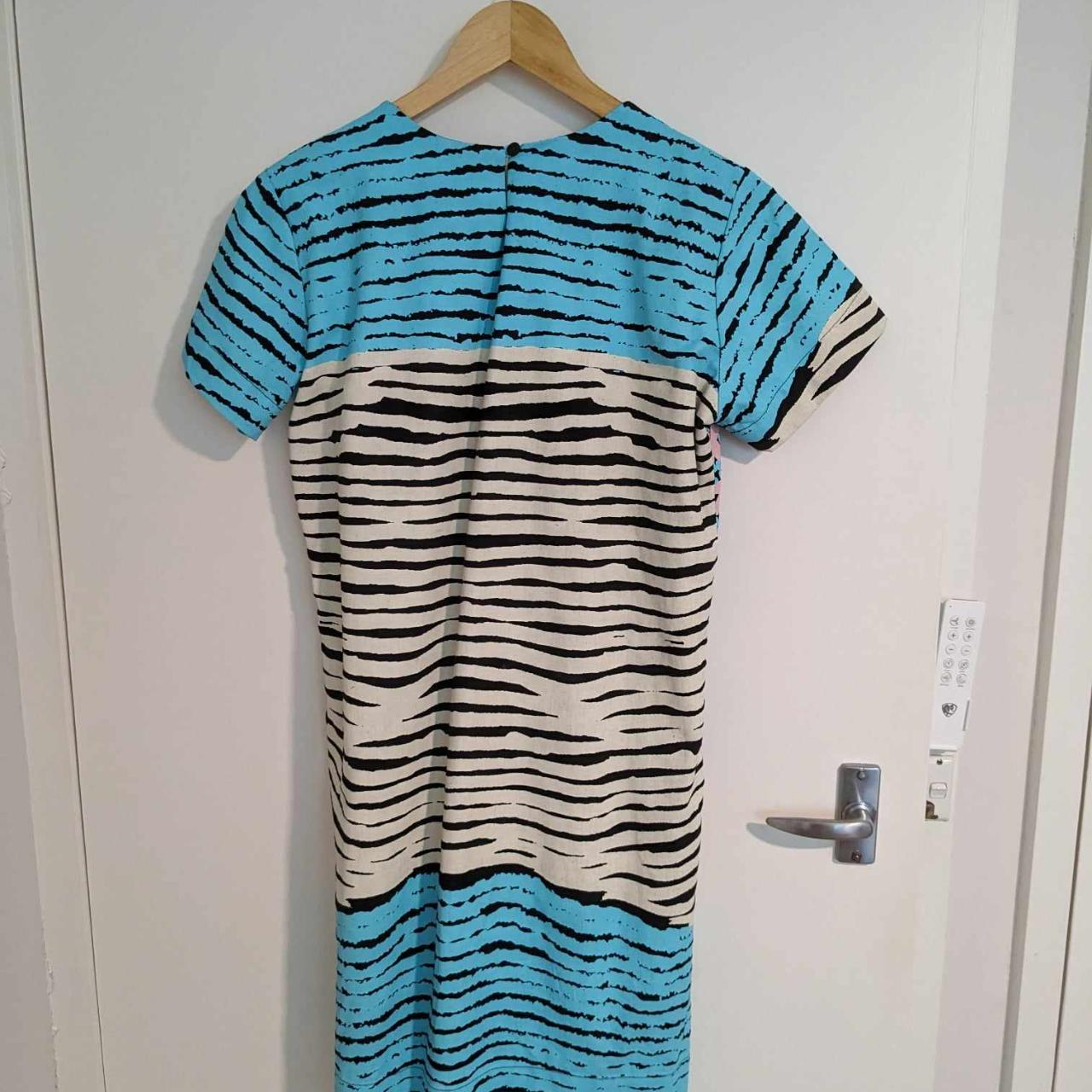 Magpie Goose Box Dress Sz 8 Made in Australia... - Depop