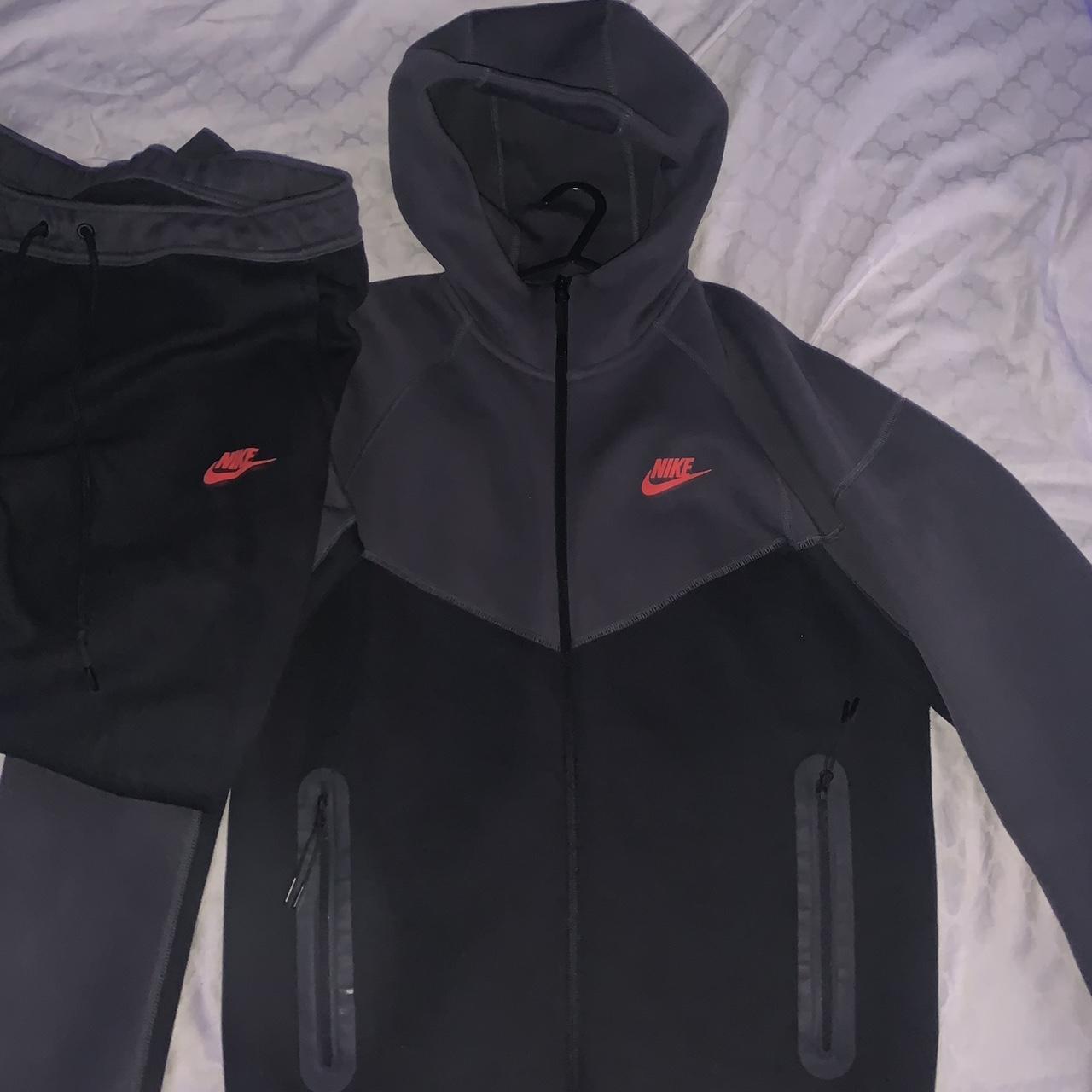 New season nike tech Black/grey/red Size M/L Medium... - Depop