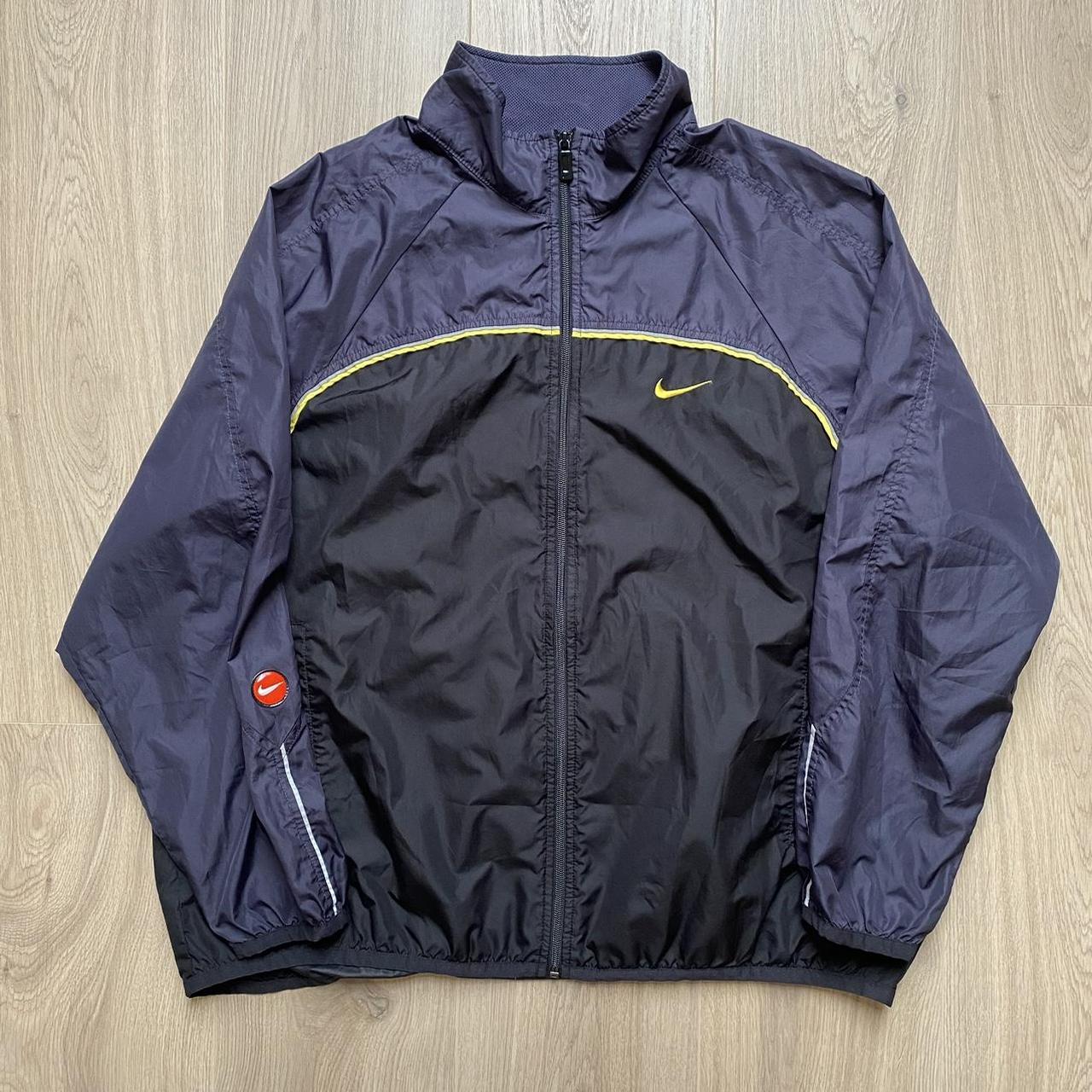 Vintage Nike windbreaker jacket. L. - Depop