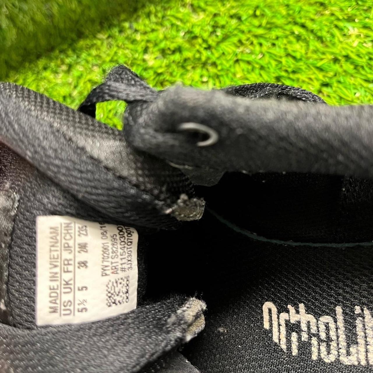 NP133 Adidas black trainers. Size 5. Great condition... - Depop