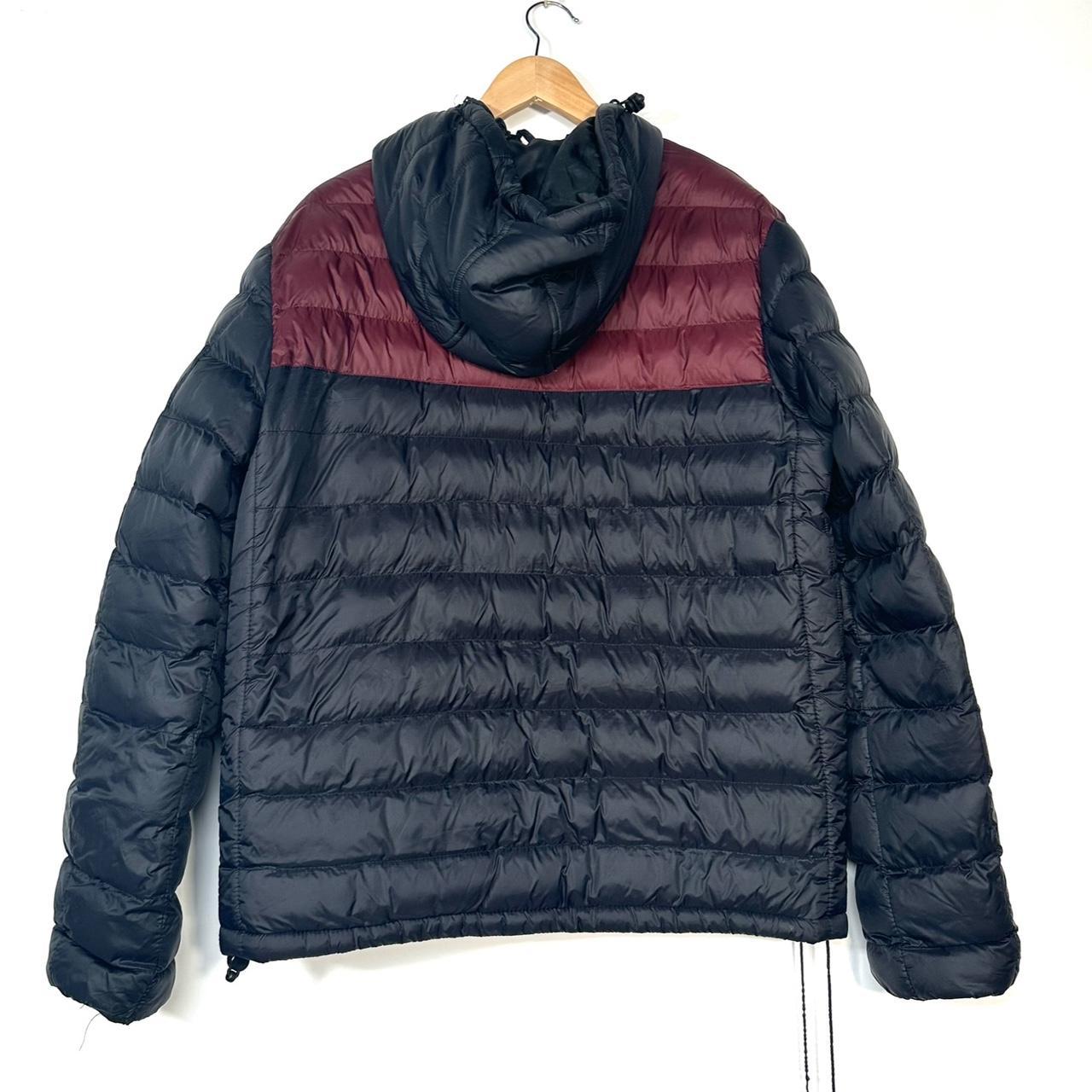 R90 Frenchconnection navy and burgundy puffer... - Depop