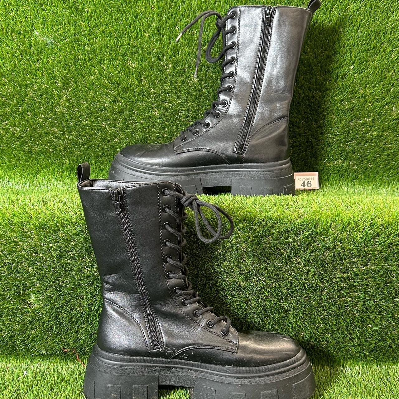 Dp46 Black chunky boots lace Size 6 #black... - Depop