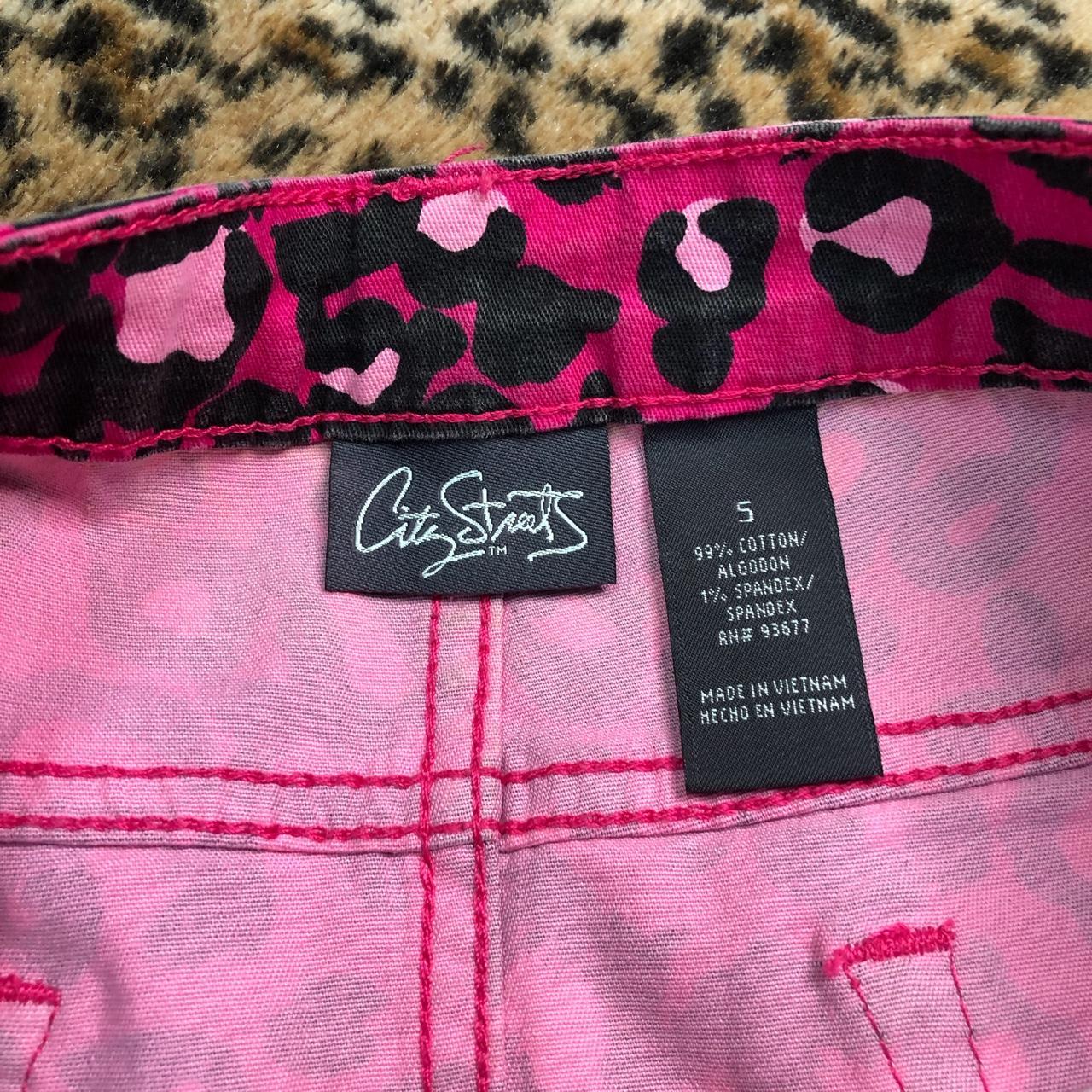 City Streets y2k hot pink leopard print mini... - Depop