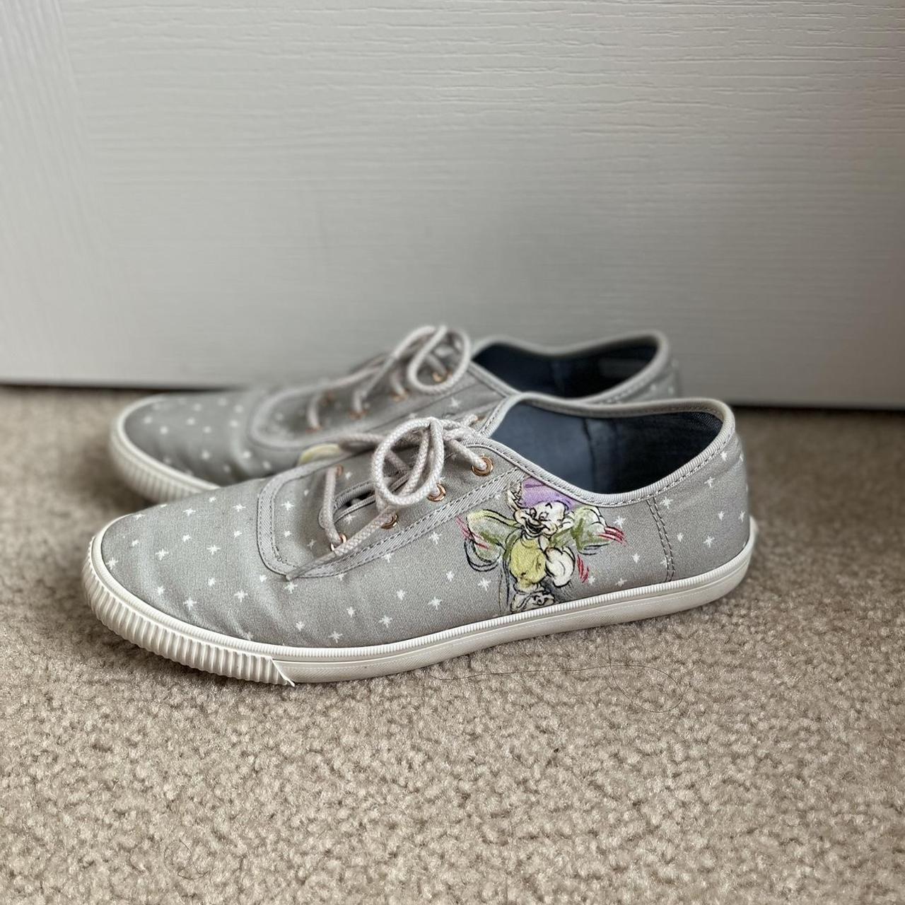 TOMS Women's multi Trainers | Depop