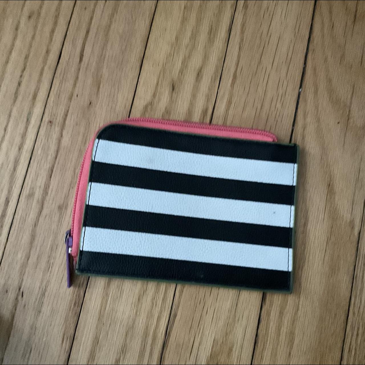 Sephora Women's Black and White Wallet-purses | Depop