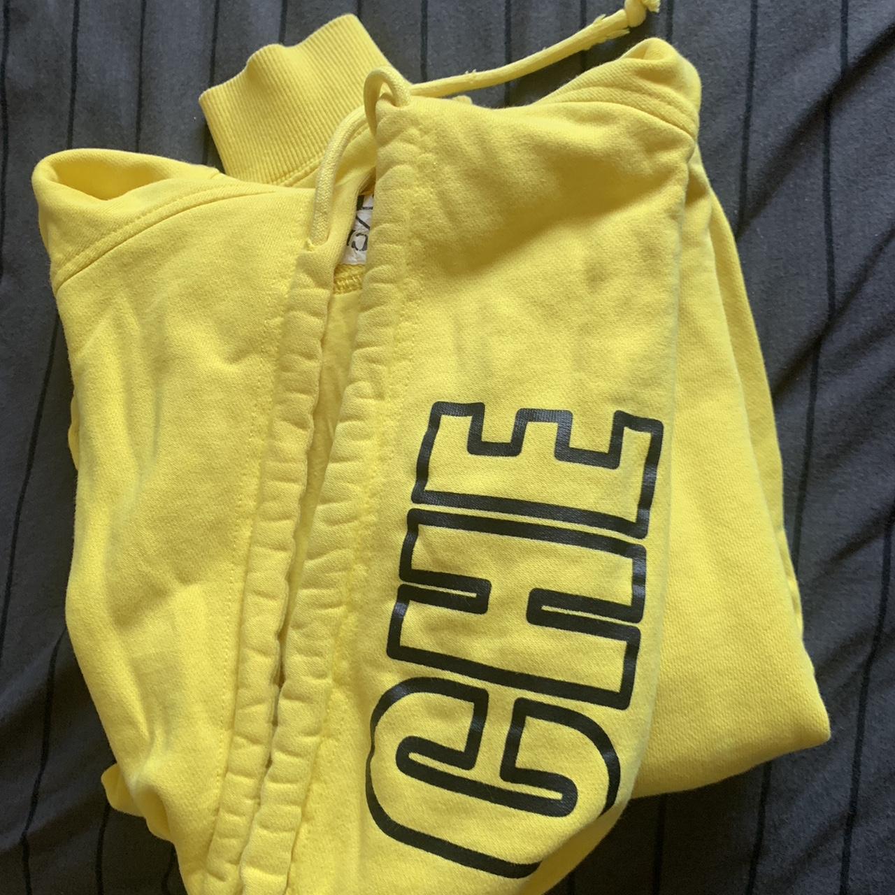 Che Guevara print yellow hoodie Fits women’s 6-12 - Depop