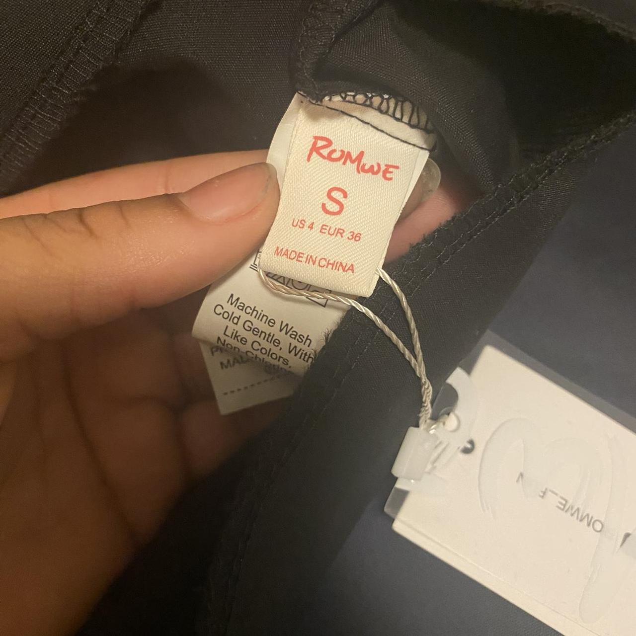 Romwe Women's Black Skirt | Depop