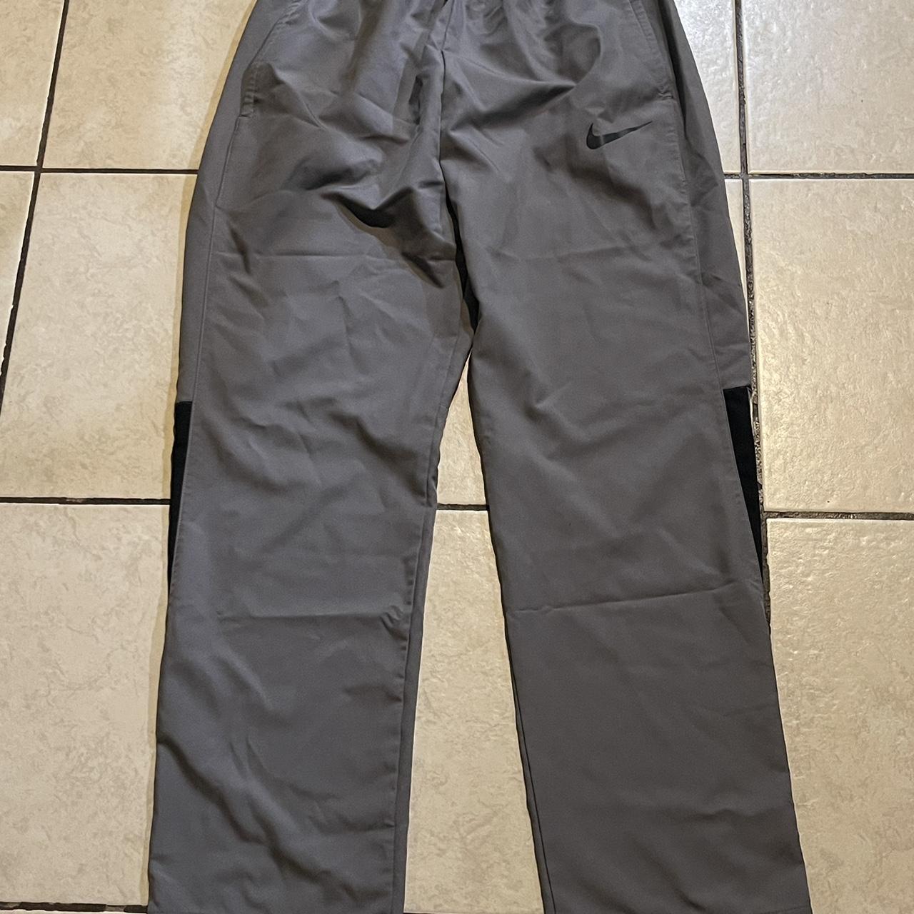 Grey Nike Dri Fit sweatpants Size M - Depop