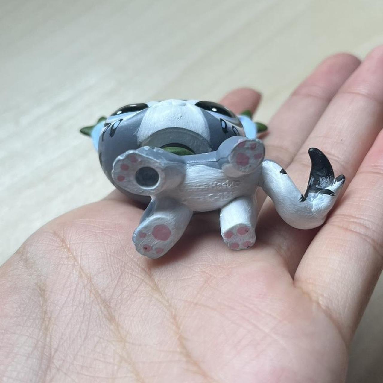 LPS Christmas Snow Kitty This snow tiger/leopard... | Depop