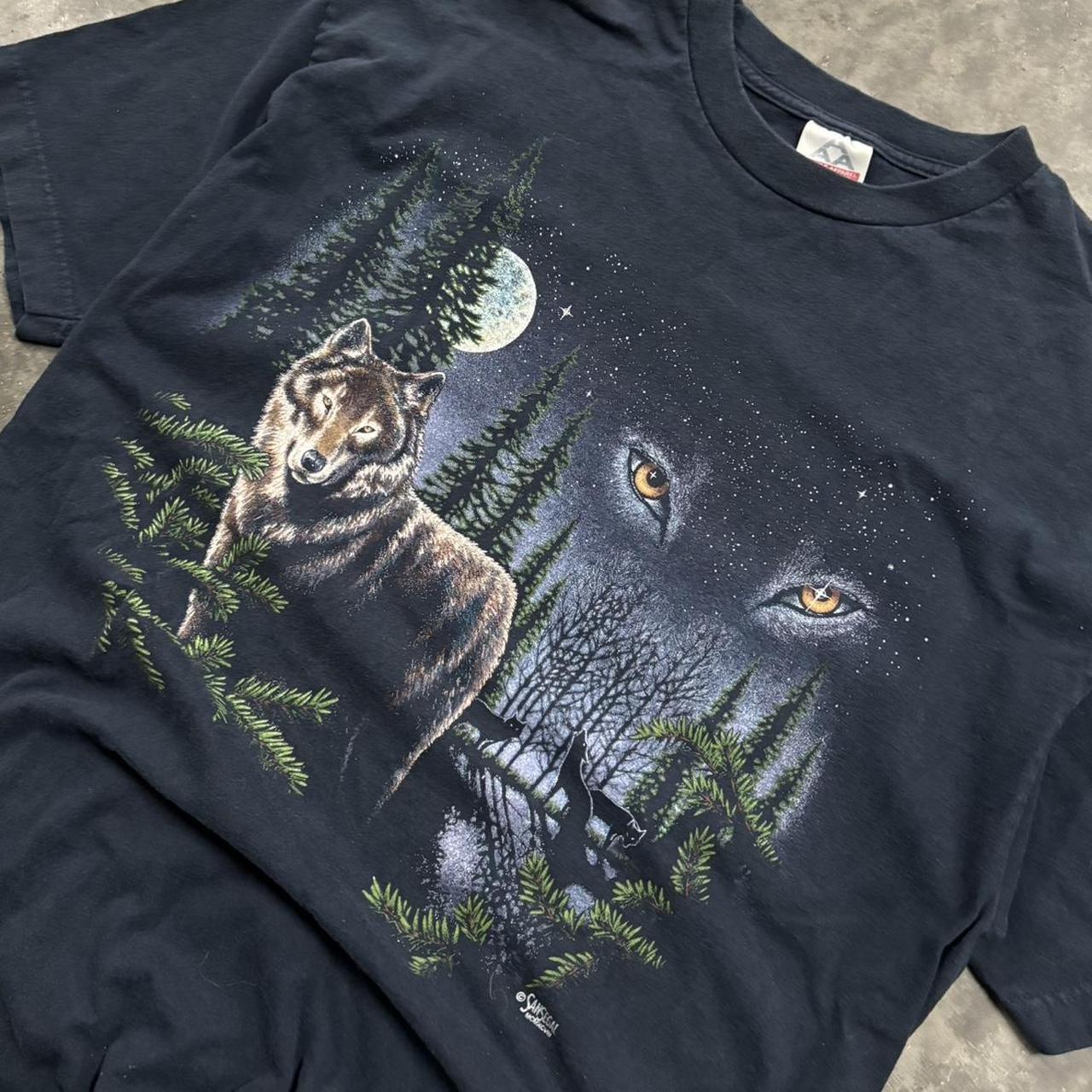 Vintage Y2K Wolf Animal Print T-Shirt Tagged size... - Depop