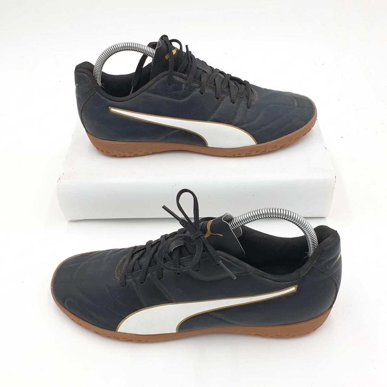 Puma Classico Trainer Low Black White UK9 EU43... - Depop