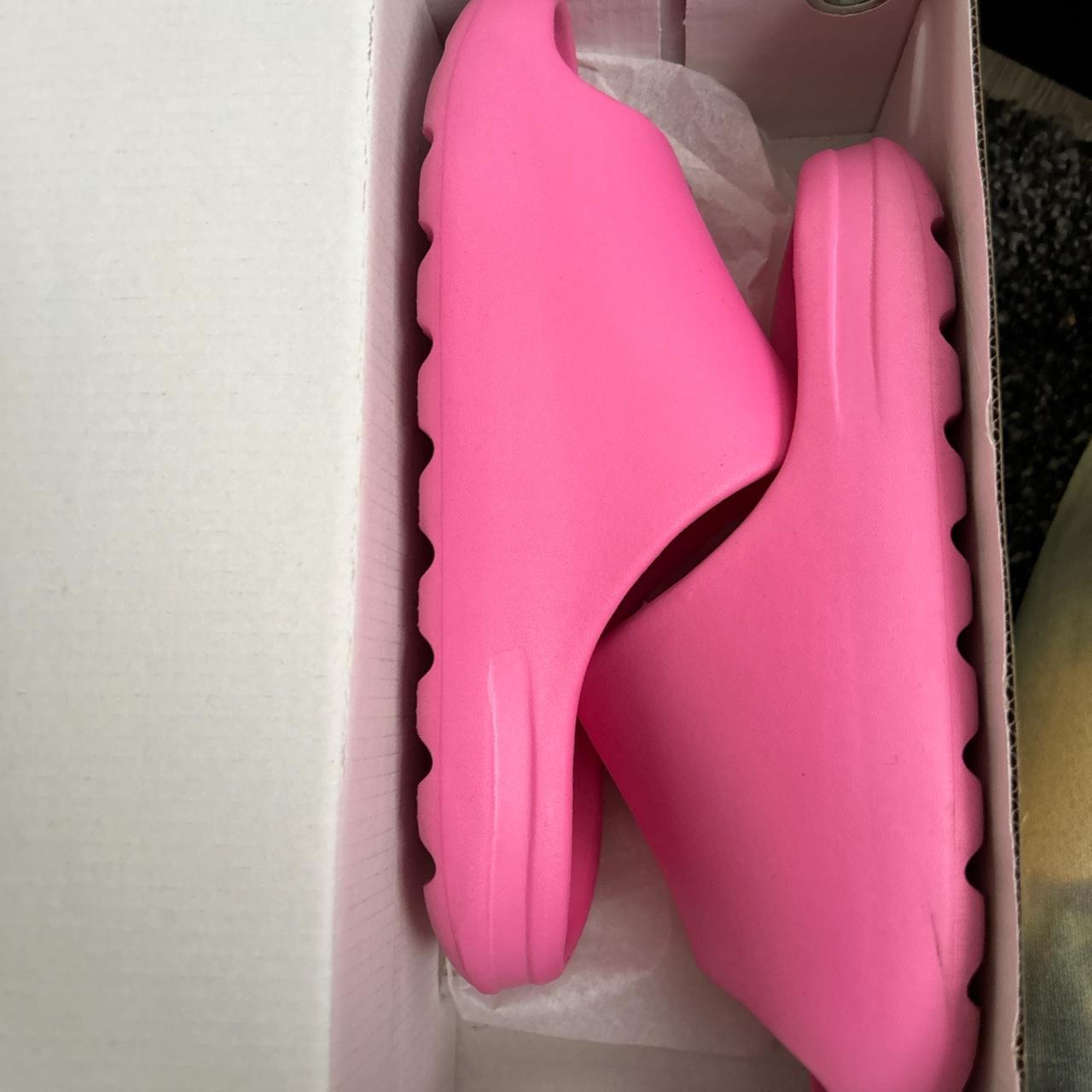 Pink “yeezy” slides (these are not actual yeezy slides) - Depop