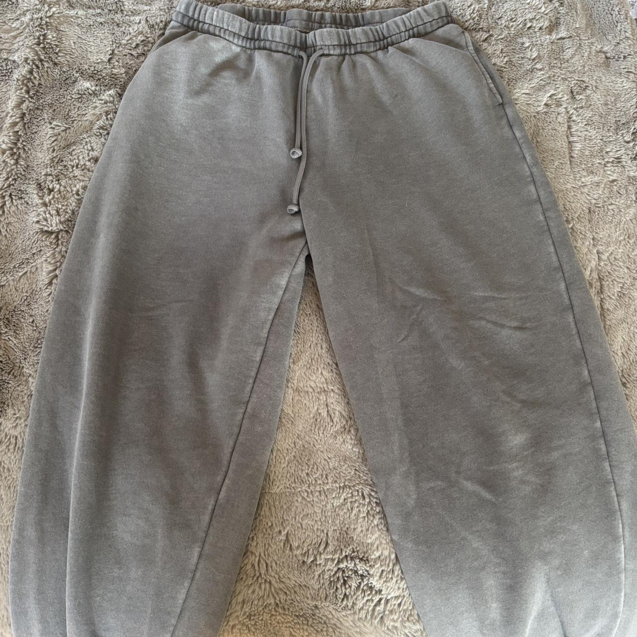 Grey target sweatpants Never worn Size large | Depop