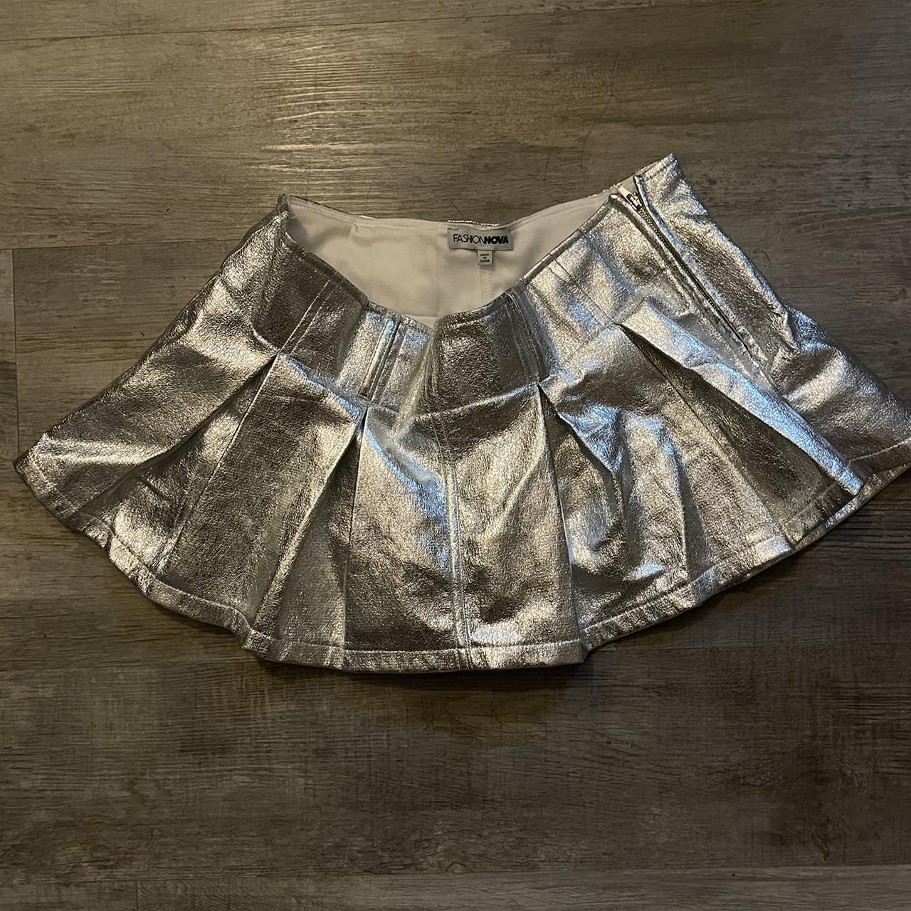 Fashion nova silver mini skirt. Never worn - Depop