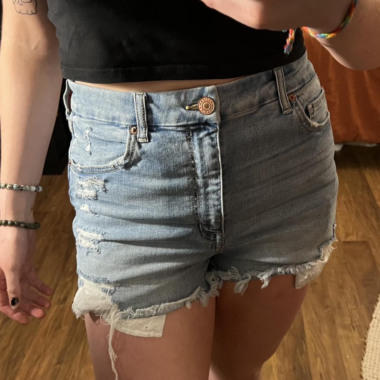 Size 14 women’s American Eagle stretch shorts. Good... - Depop