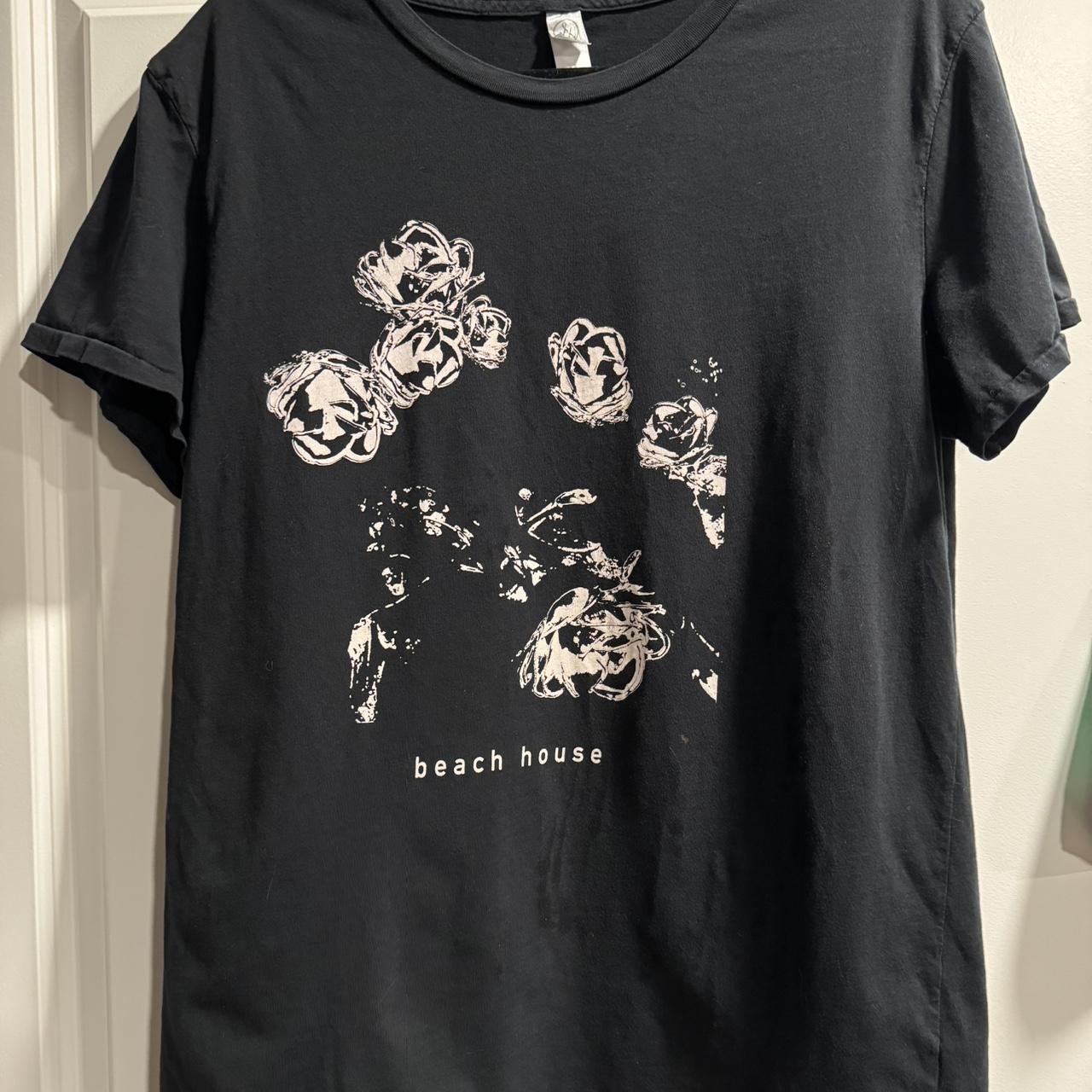 Beach House Vintage Tee #beachhouse - Depop