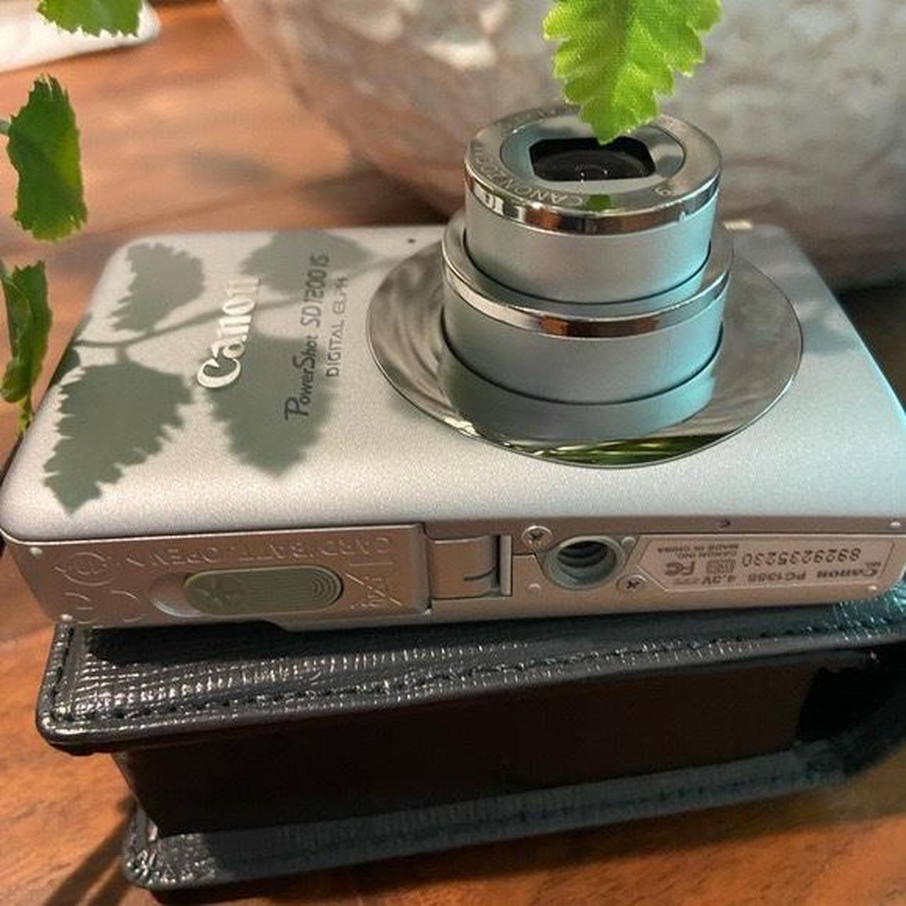 Canon PowerShot SD1200 IS 10.0MP 3X Optical Zoom CCD... - Depop