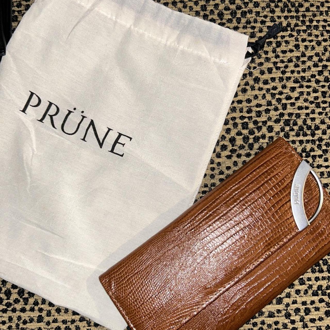 Prüne wallet Real leather - Depop