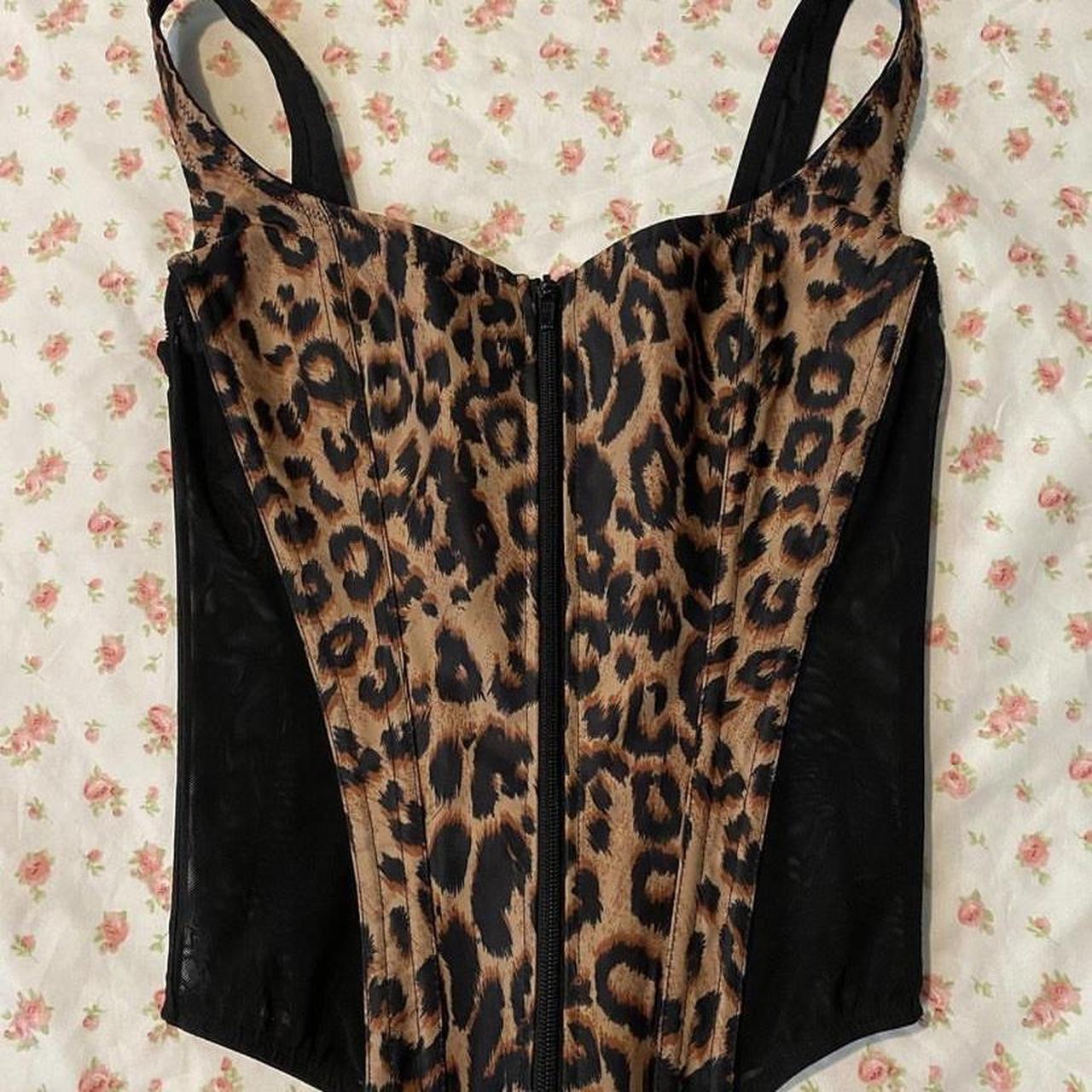 y2k cheetah print corset (size M) in perfect... - Depop