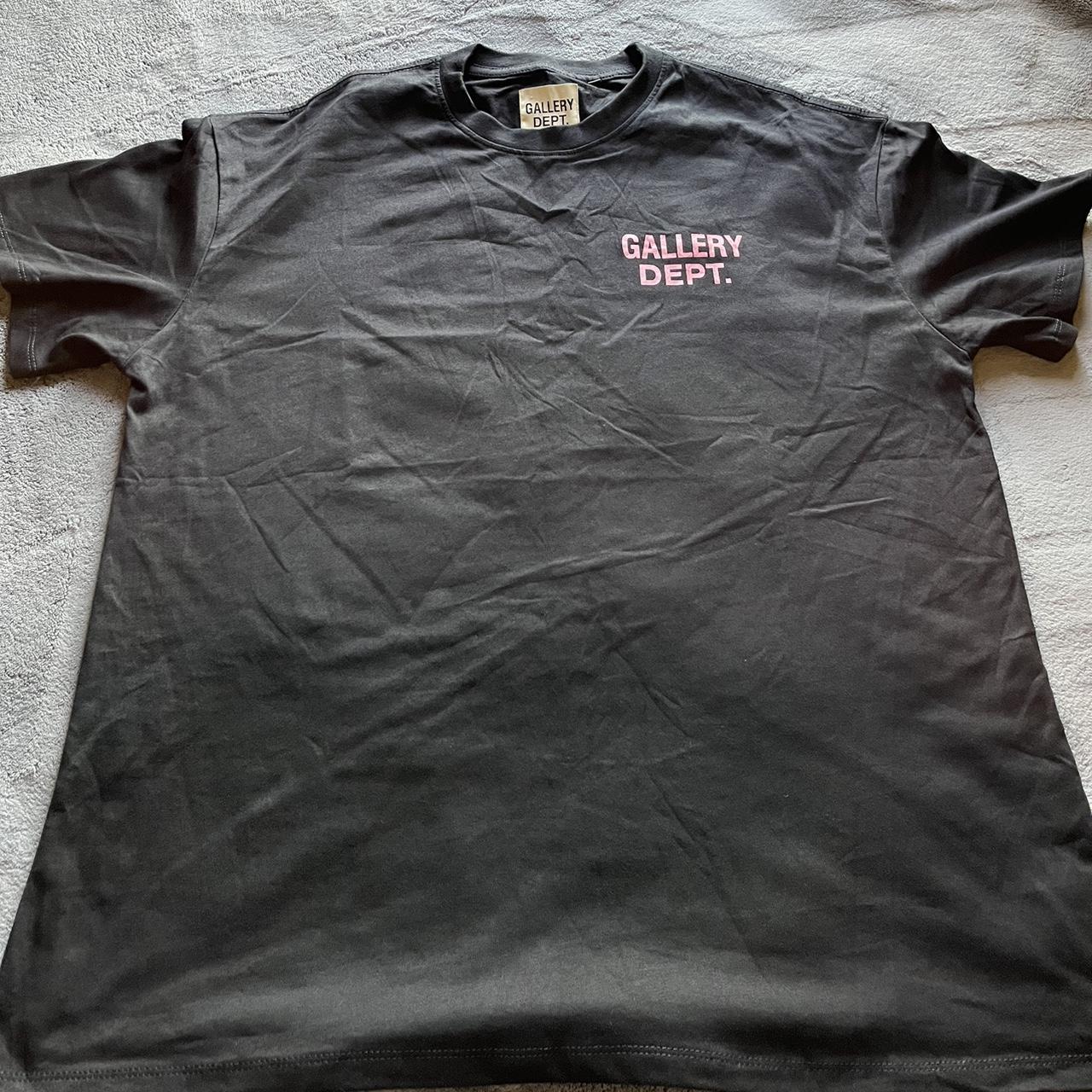 Black and Red GALLERY DEPT Hollywood T-shirt Size:... - Depop