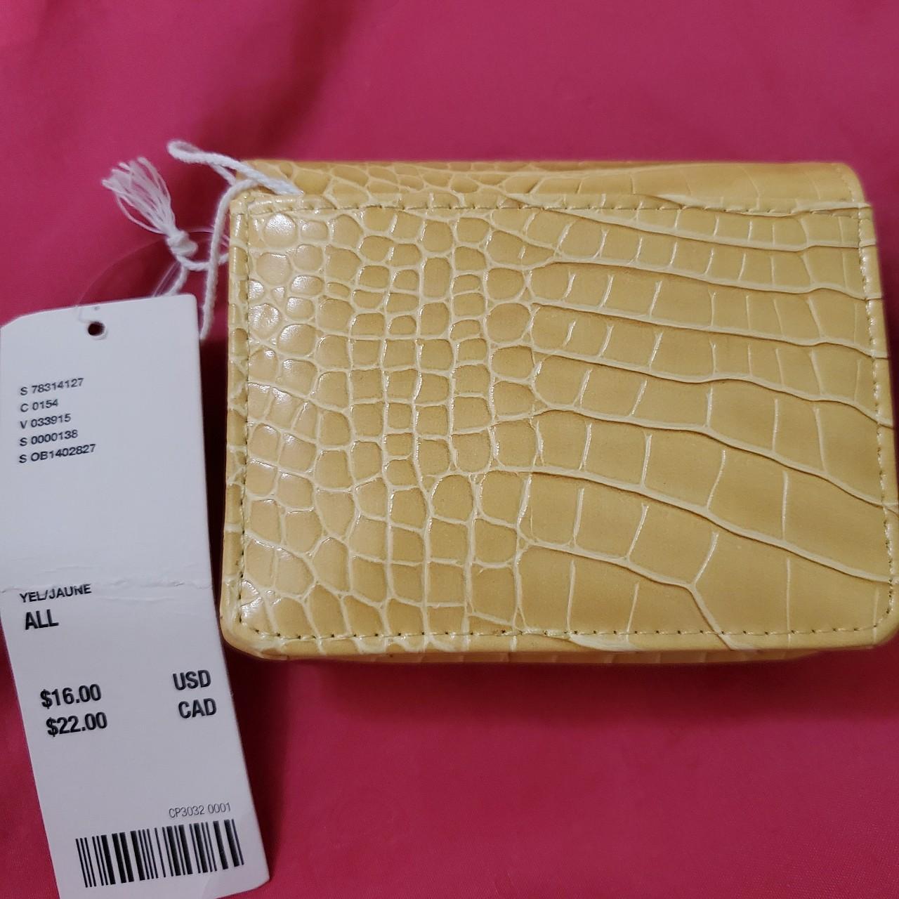 Urban Outfitters Women's Wallet-purses | Depop